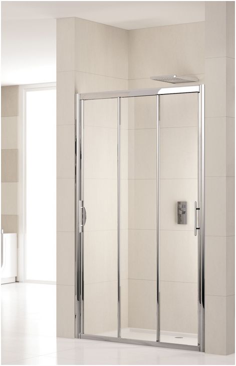 Novellini LUNES (P) three piece sliding shower door | Smaller panels give wider access